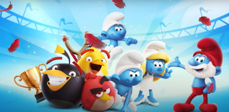 Resmi! Angry Birds Friends Bekolaborasi Dengan The Smurfs!